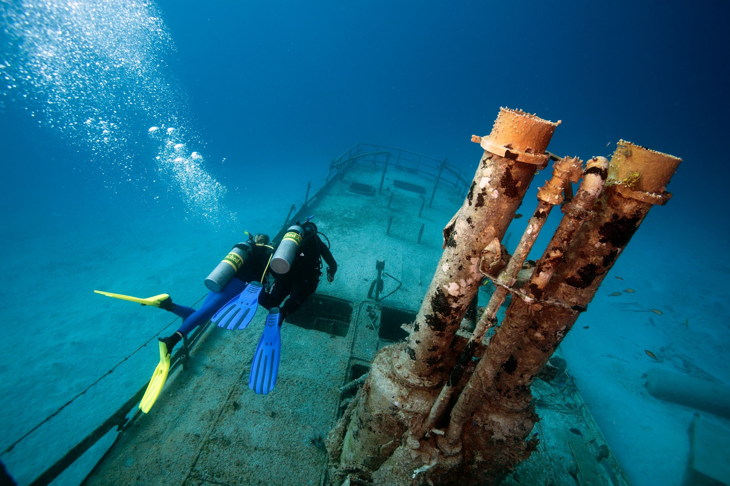 Dive Kwaj - Home